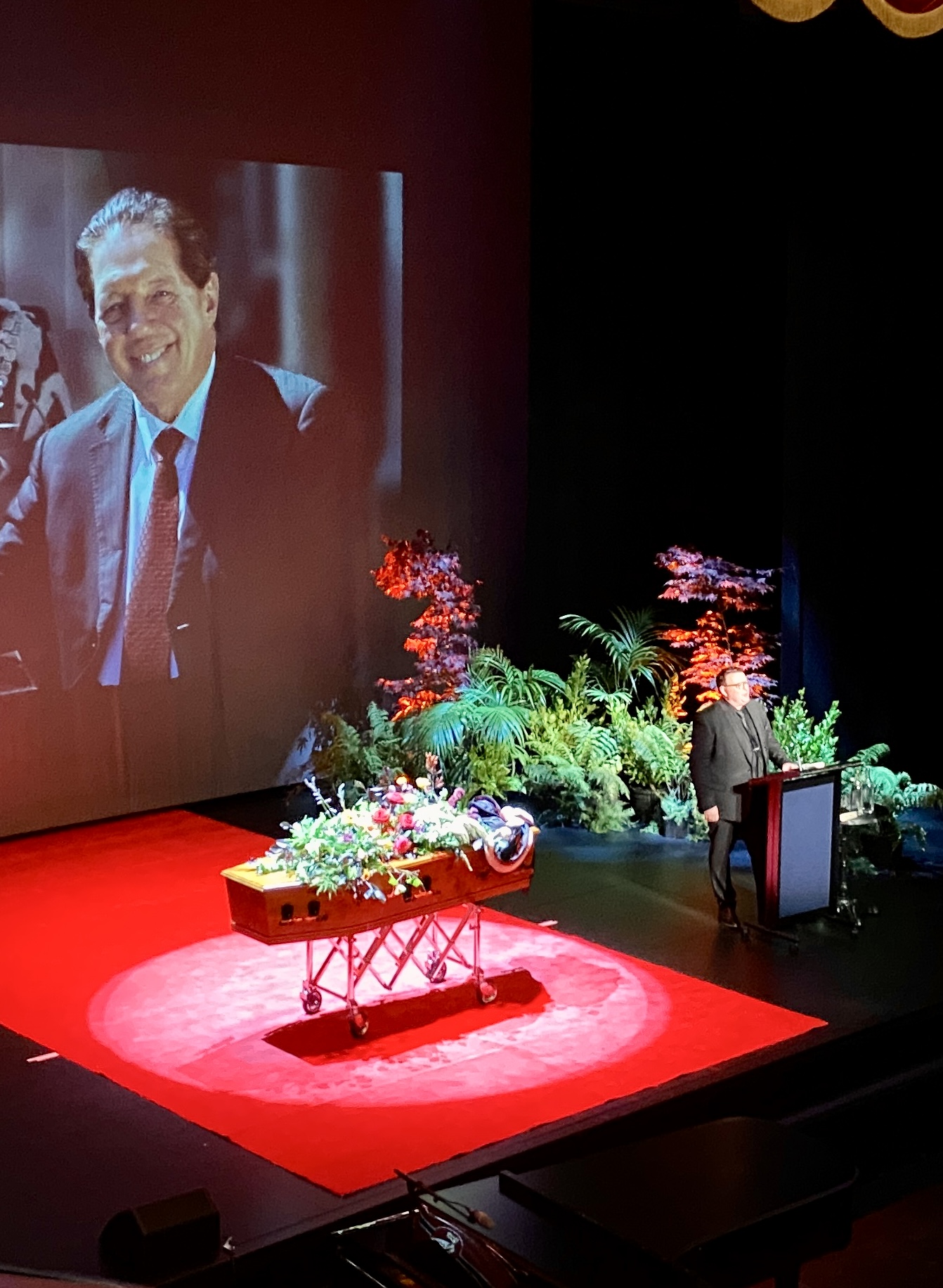 Sex uvey anne Veronica squirting big pussy.