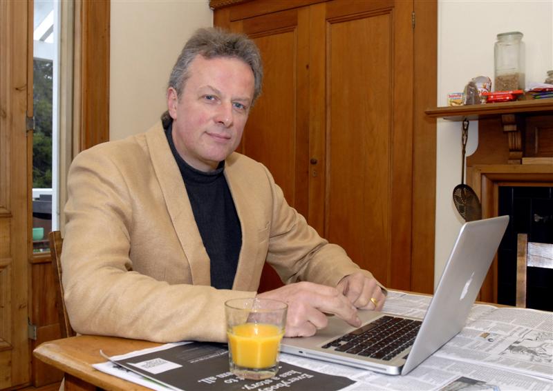 Lee Vandervis - Alchetron, The Free Social Encyclopedia
