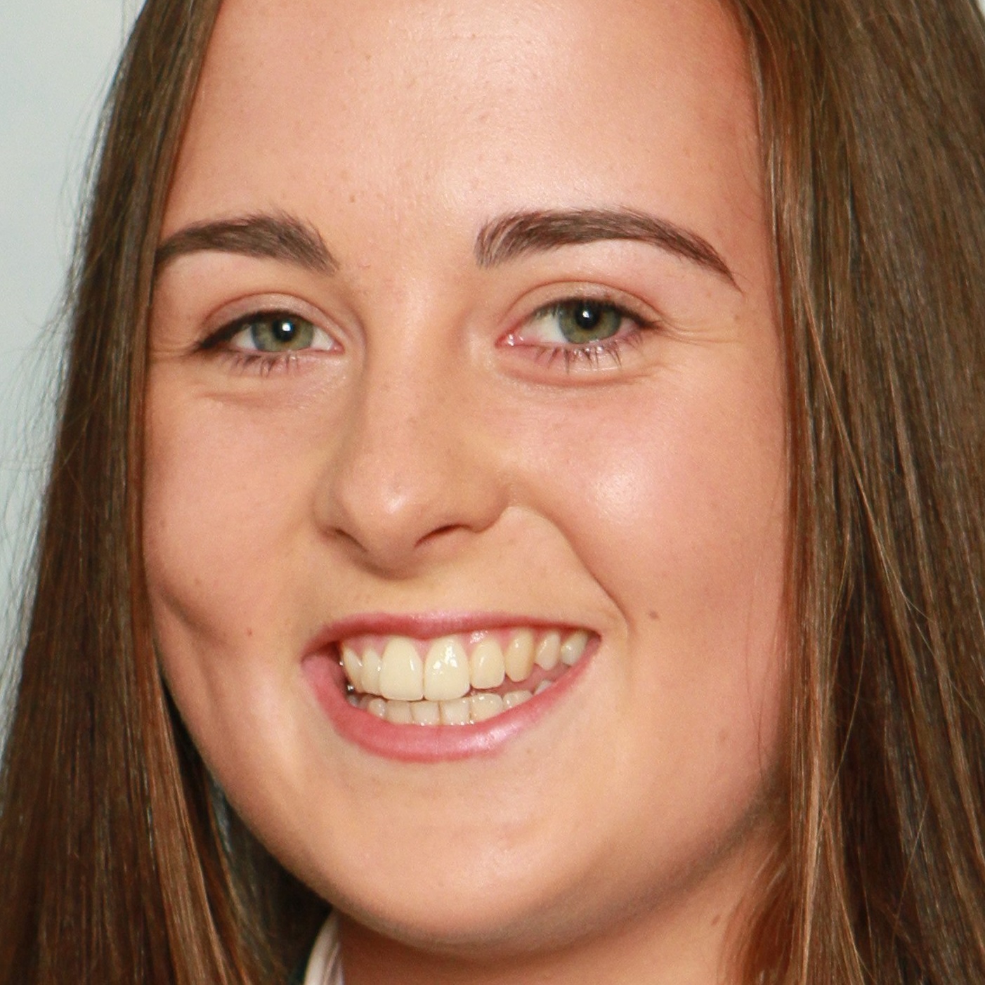 Holly Oldham's Instagram, Twitter & Facebook on IDCrawl