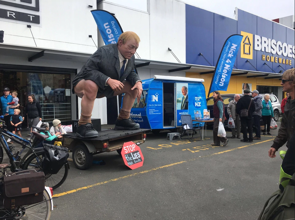 nsmithsculpture.png | Otago Daily Times Online News