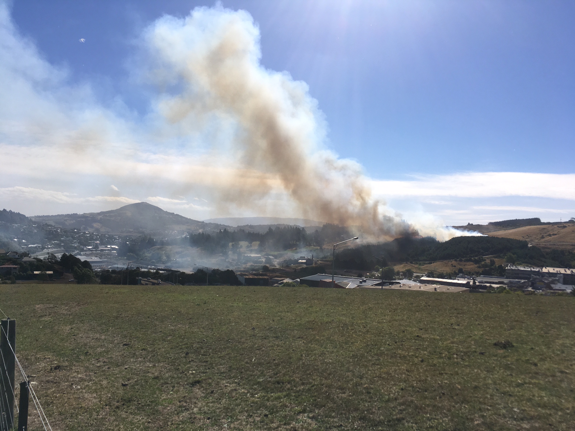 burnside_fire.jpg | Otago Daily Times Online News