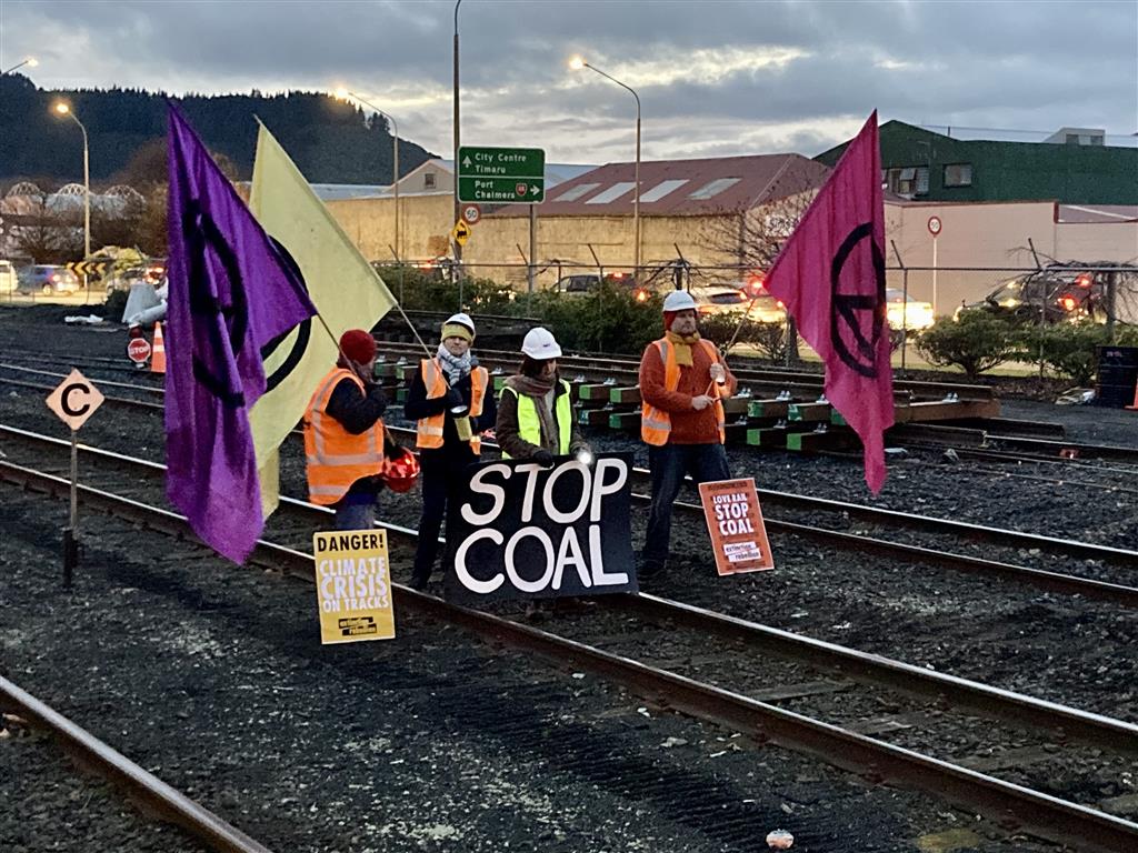Climate activists end protest at railway station | Otago Daily Times ...