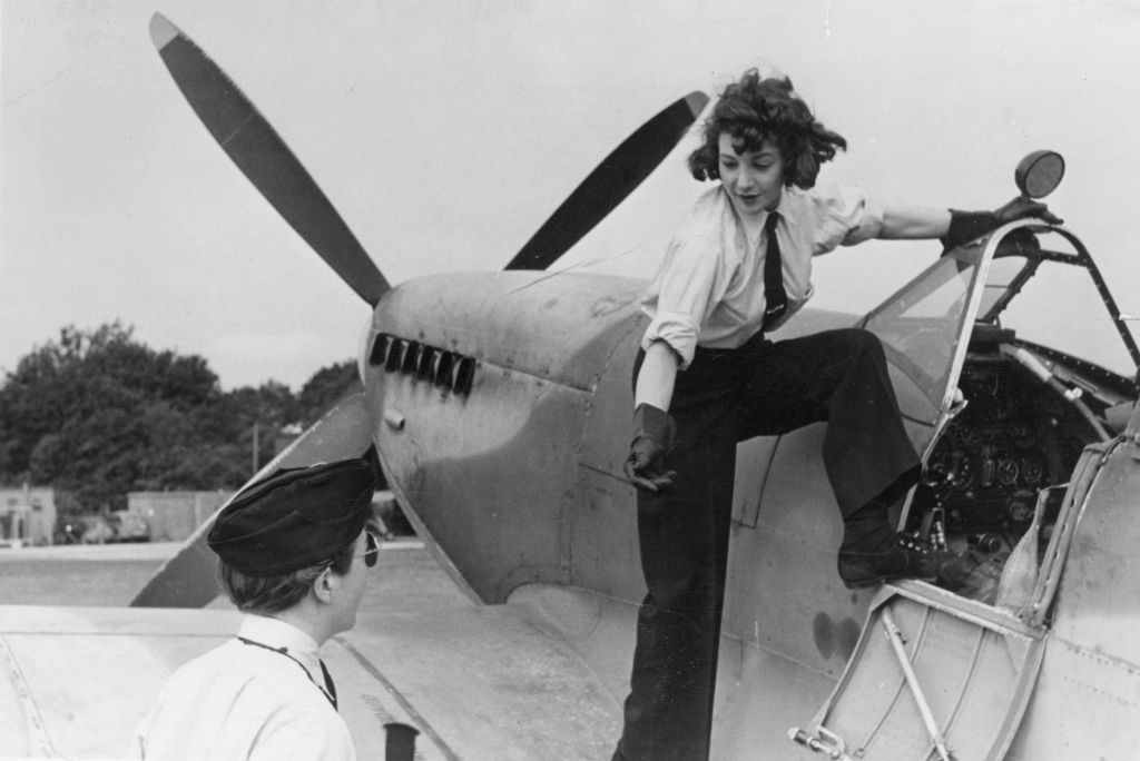 Heroic female flyers celebrated | Otago Daily Times Online News