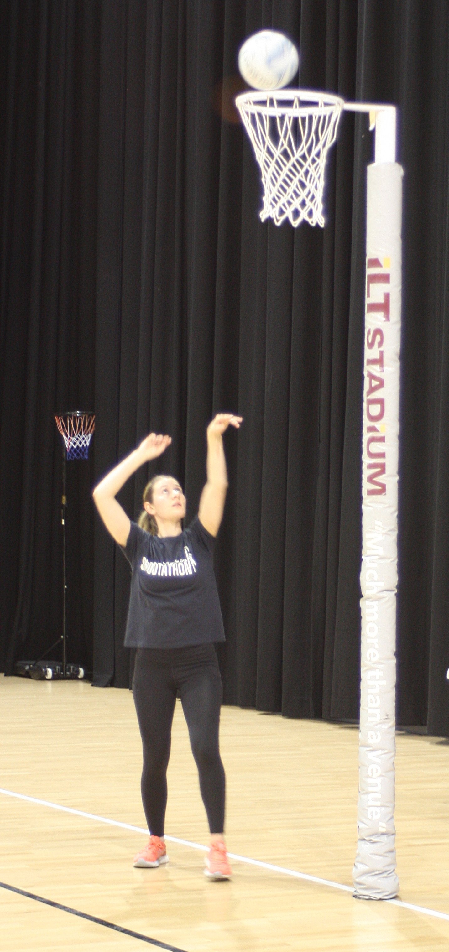 Raptors netballers nail world record for charity | Otago Daily Times ...