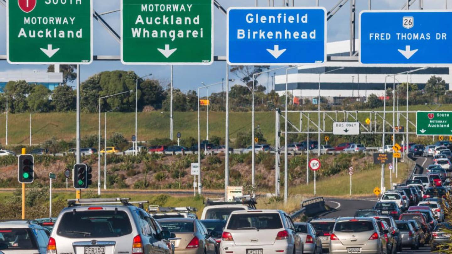 Holiday traffic causes major delays | Otago Daily Times Online News Holiday traffic causes major delays | Otago Daily Times Online News