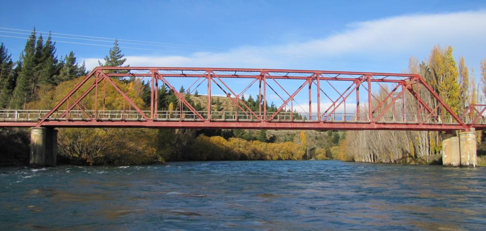 Bridge to close for work | Otago Daily Times Online News