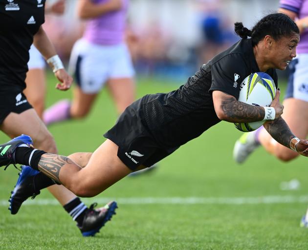 Black Ferns shine in crushing win over Scotland | Otago Daily Times ...