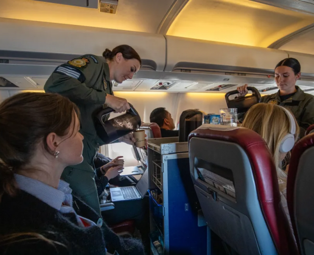 What it's like inside the prime minister's plane? | Star News