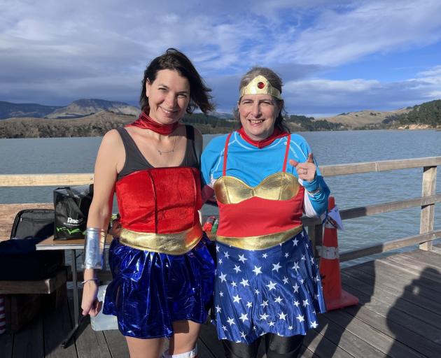 Mid-winter plunge off jetty for a good cause | Star News