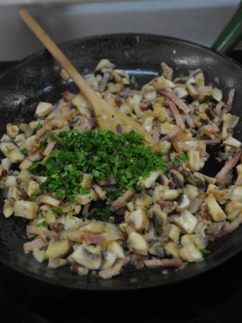 how to cook beef olives in frying pan