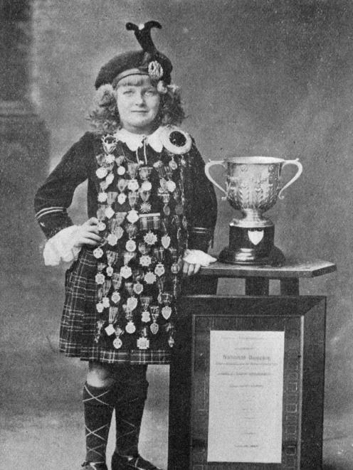 Dunedin lassie brings cup home | Otago Daily Times Online News