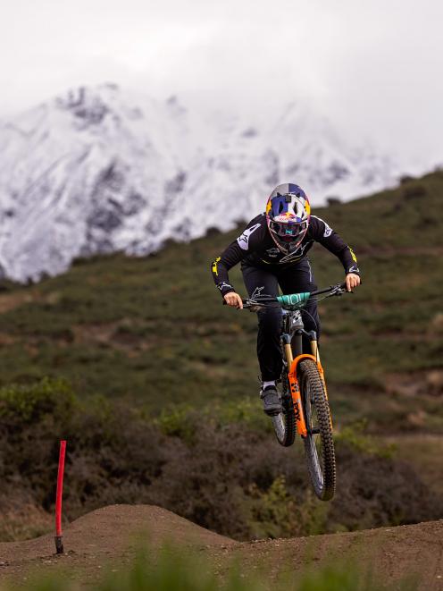 Blewitt wins Dual Slalom in close finish | Otago Daily Times Online News