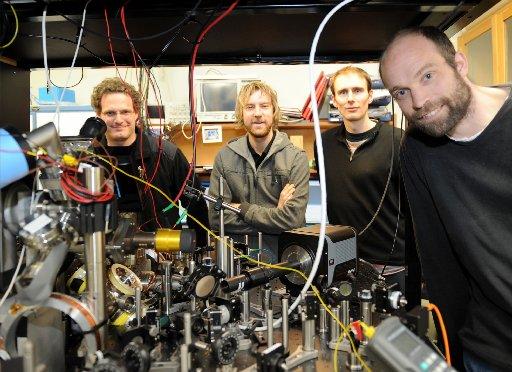 Otago scientists make quantum leap in capturing atom | Otago Daily ... Otago scientists make quantum leap in capturing atom | Otago Daily ...
