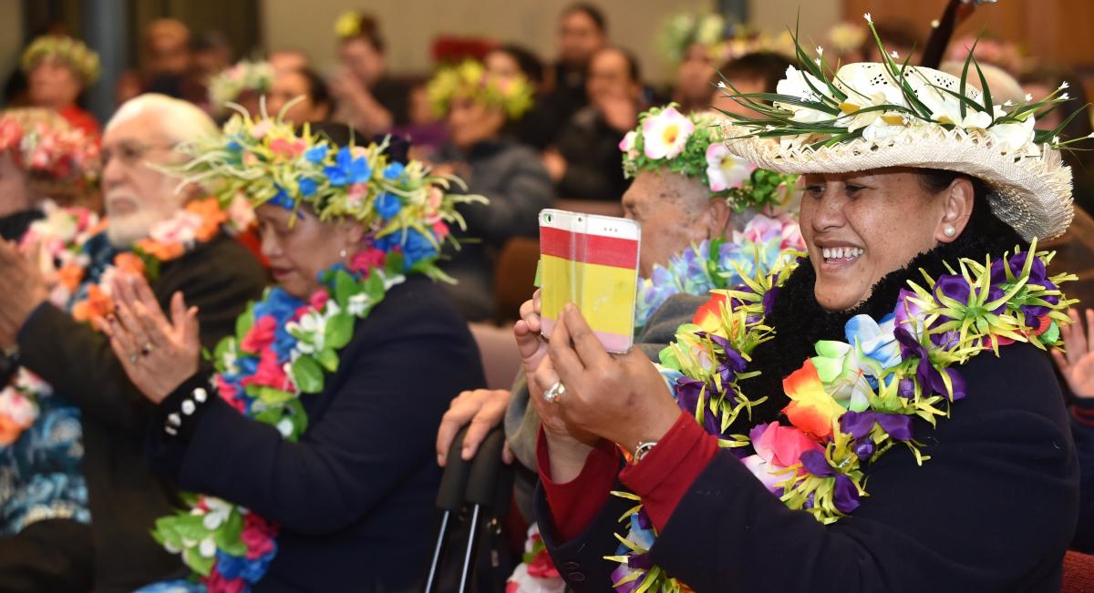 Cook Islands celebration banishes cold | Otago Daily Times Online News