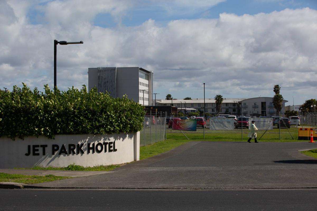Two escapees from Jet Park quarantine still to be found | Otago Daily ...