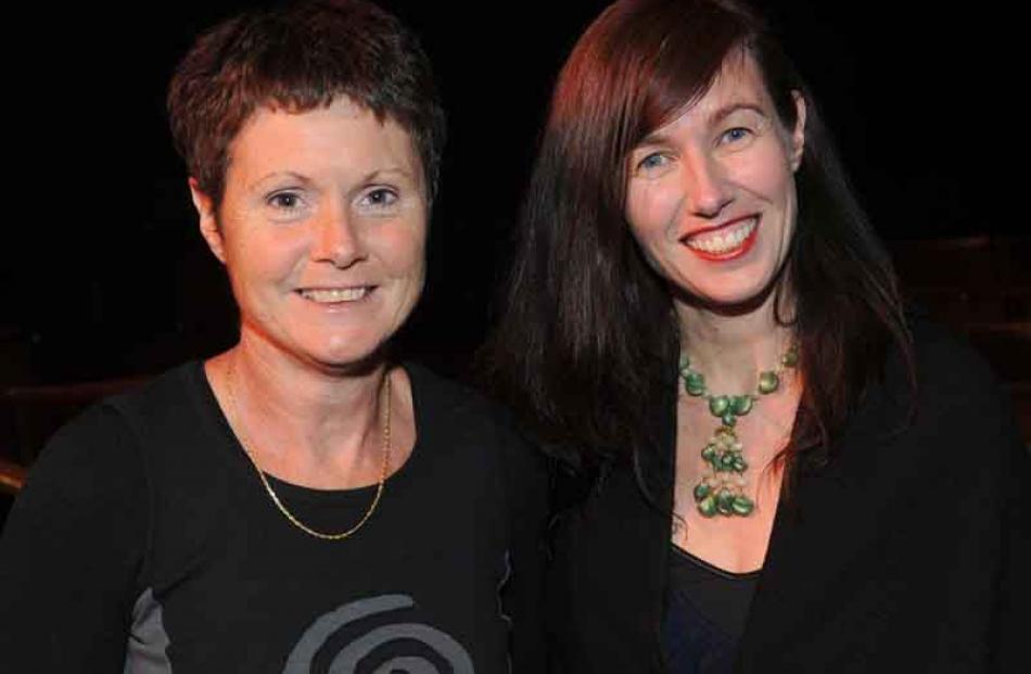 People: Launch of 2011 at the Fortune | Otago Daily Times Online News
