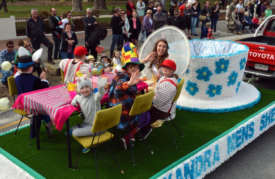 Alexandra Blossom Festival 2013 | Otago Daily Times Online News