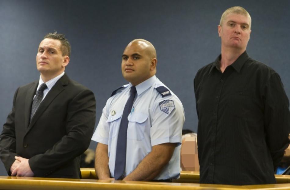 Undercover officers shot after being sprung, court told | Otago Daily ...