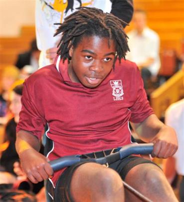 Pupils put their backs into competing | Otago Daily Times Online News